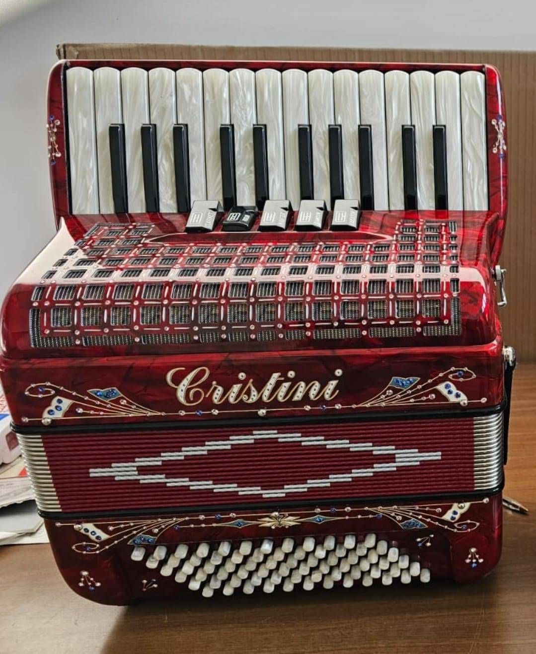 Cristini Red - Acordeones Cristo